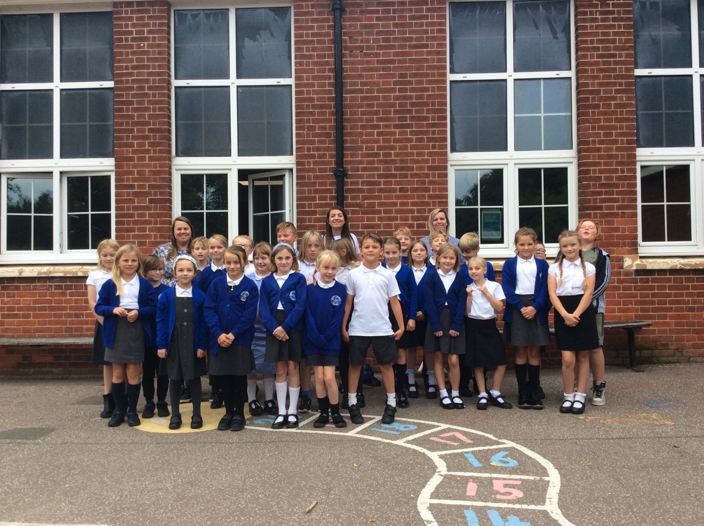 Astley Primary School - Dolphins (Year 4)